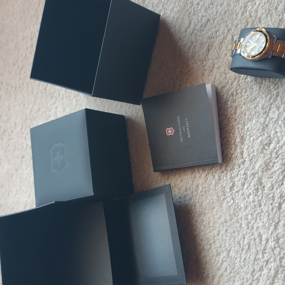 Swiss Army | Accessories | Mens New Victorinox Swiss Army Watch | Poshmark